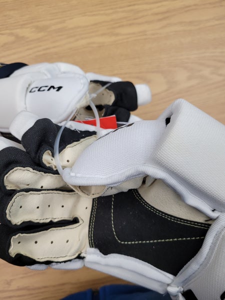 CCM 85C Gloves 13" Pro Stock White/Navy Blue/Gold (New) | SidelineSwap ...