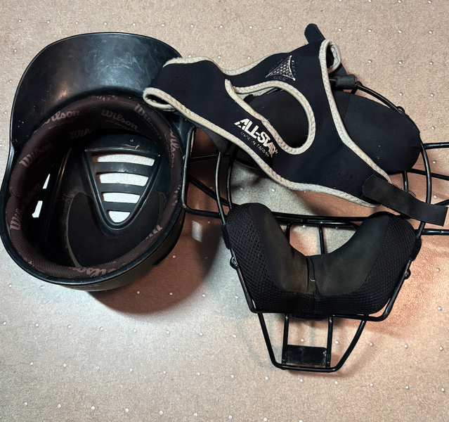 2 Piece Catcher's Mask, Wilson Skull Cap with All-Star Cage ...