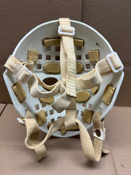 VINTAGE ADULT COOPER HM6 RARE GOALIE MASK IN MINT ORIGINAL CONDITION ...