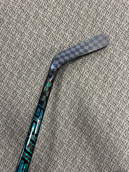 Bauer Twitch 55 flex P92 curve right hand stick | SidelineSwap | Buy ...