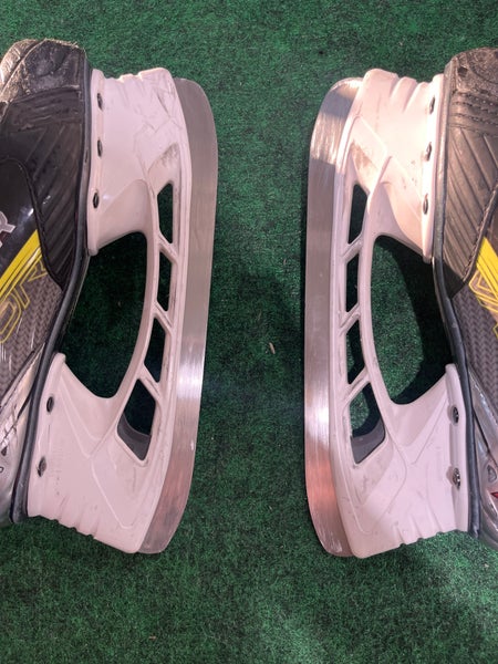 Junior Bauer Vapor X4 Hockey Skates (Regular) | Size 3 (Used ...