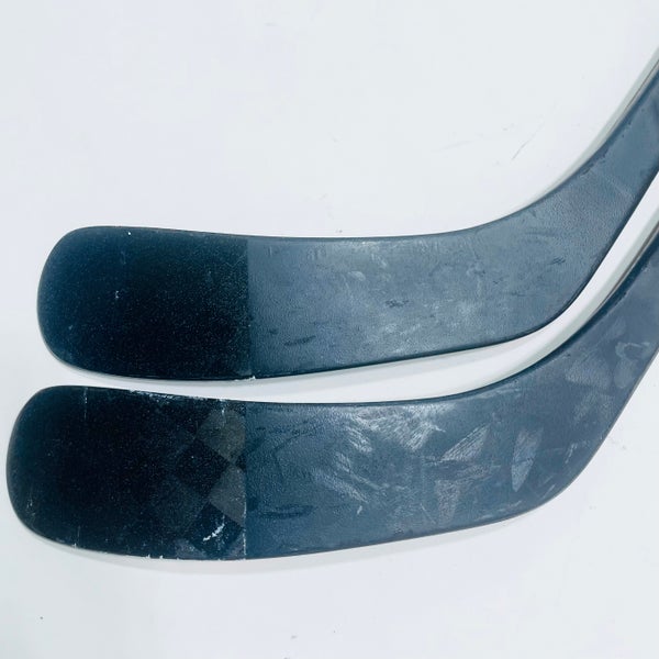 Custom Gold Jamie Benn Bauer Vapor Hyperlite (O33 Build) Hockey Stick ...