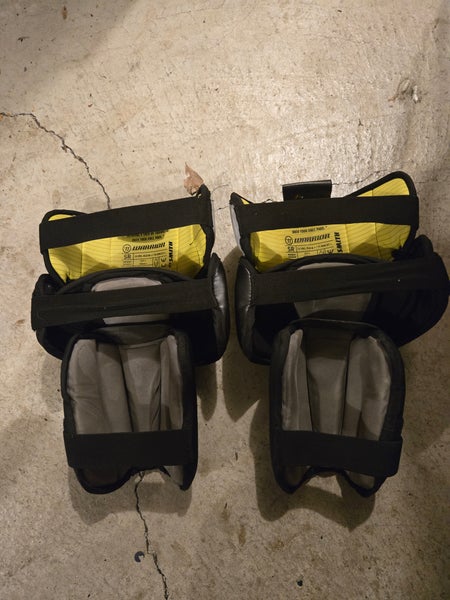 Warrior RX3 Pro+ Knee Pads | SidelineSwap | Buy and Sell on SidelineSwap