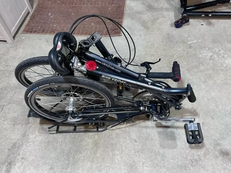 Unisex Friday Tikit Bike 20" (Used) | SidelineSwap | Buy and Sell on ...