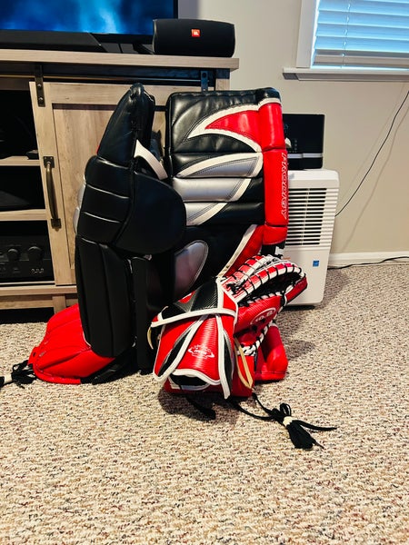 Itech Prodigy Pro pads, 33 Inches, Excellent Condition | SidelineSwap ...