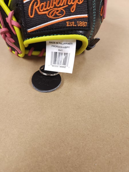 2025 New Rawlings February GOTM Right Hand Throw Outfield Heart of the Hide Baseball Glove 12.75 ...