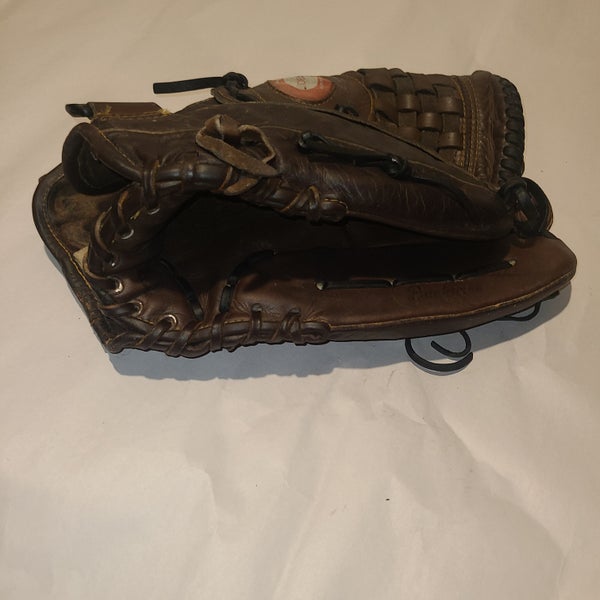 Right Hand Throw AMG 700K Pro Nokona Outfield Softball Glove 14" (Used ...