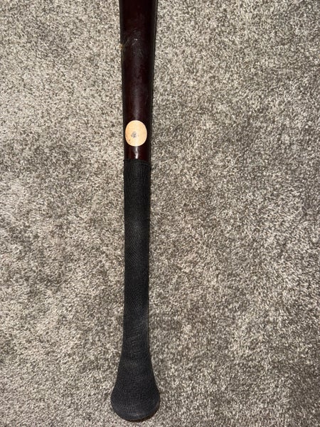 Dove Tail Wood Baseball Bat 33.5” 31 Oz " (Used) | SidelineSwap | Buy ...