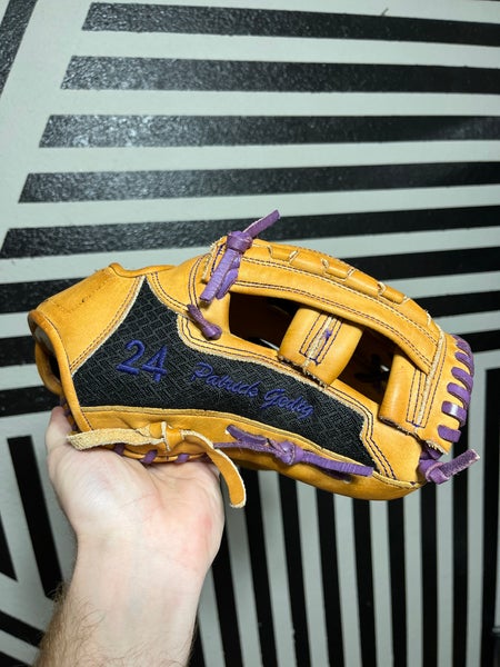 Custom 44 Pro signature series 11.75 baseball glove | SidelineSwap ...