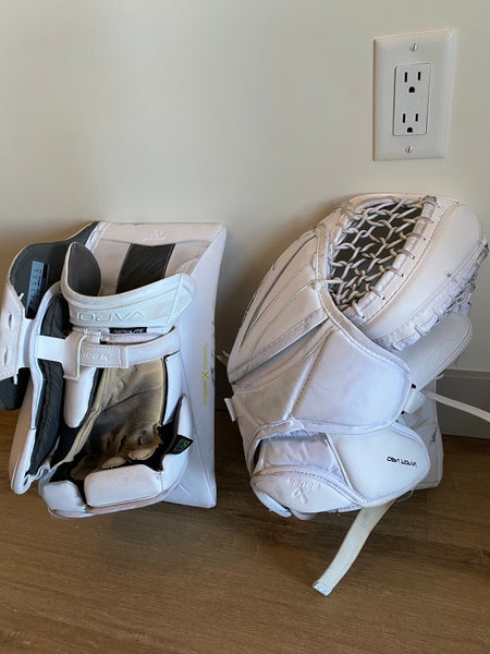 Bauer Hyperlite 2 Glove And Blocker | SidelineSwap | Buy and Sell on ...