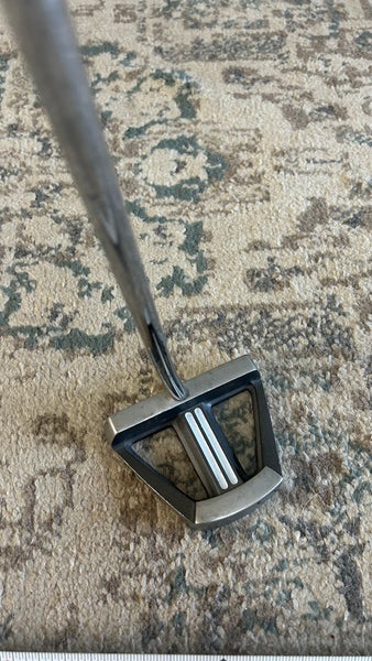 Inazone Hefty Broom Putter | SidelineSwap | Buy and Sell on SidelineSwap