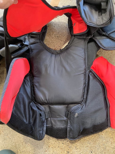 Bauer Vapor Hyperlite 2 Goalie Chest Protector | Senior Small ...