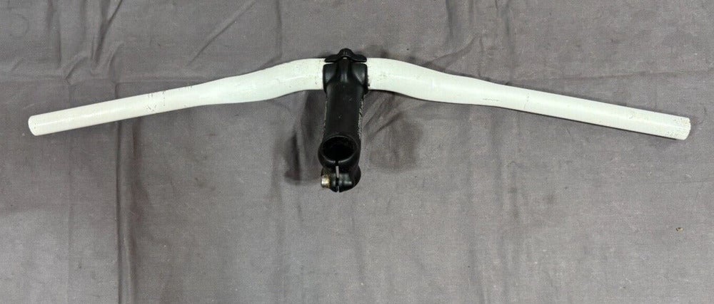 Truvativ Hussefelt 665mm White Aluminum Riser Downhill Bar 3T 110 ...