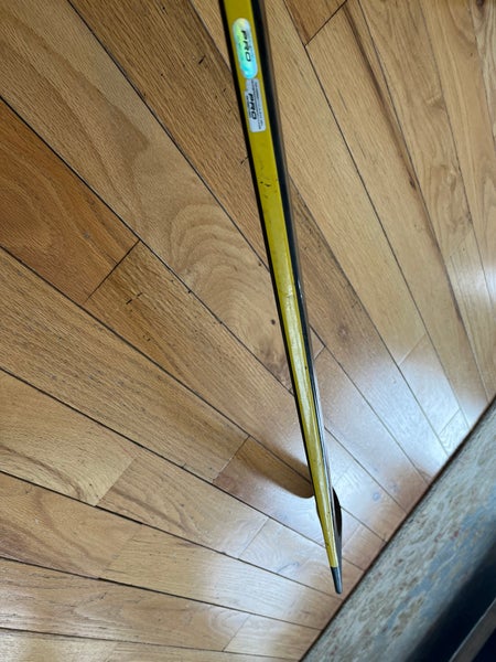 Pro stock Hockey Stick Pro29 Laine Curve Yellow line 70 Flex ...
