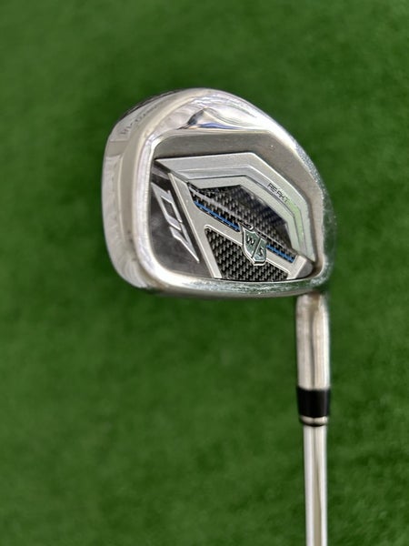Wilson Staff D7 4 Iron / Stiff | SidelineSwap | Buy and Sell on ...