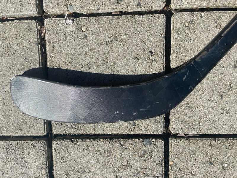 Junior Bauer Vapor Hyperlite 2 Hockey Stick Custom Yellow 40 Flex P92 ...