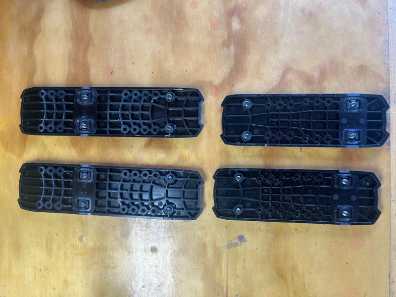 Look Plates (New) | SidelineSwap | Buy and Sell on SidelineSwap