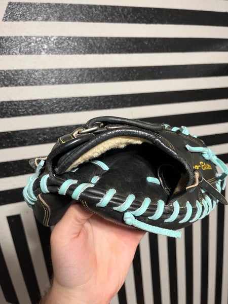 All Star cm3000 33.5 catchers mitt baseball glove | SidelineSwap | Buy ...