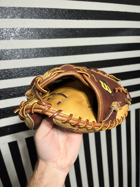 Wilson a2k Pudge 32.5 catchers mitt baseball glove | SidelineSwap | Buy ...