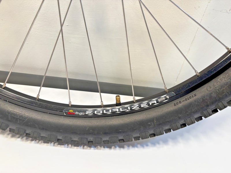 Sun Ringle Equalizer 21 9-Speed Aluminum Disc Brake 26" Wheelset Deore ...