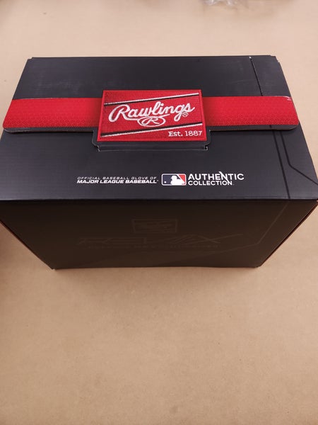 New May 2025 GOTM Rawlings Right Hand Throw Infield REV1X Baseball Glove 11.75" | SidelineSwap ...