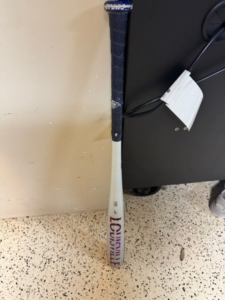 College World Series 2023 Louisville Slugger BBCOR Certified Atlas (-3 ...