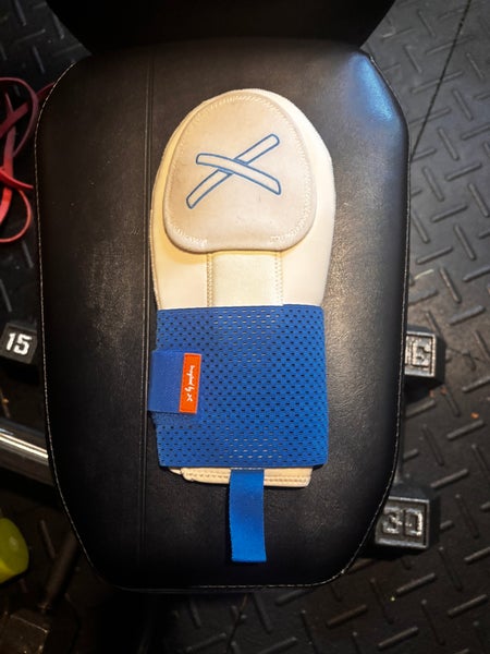 ARIA Absolutely ridiculous Maya Brady Sliding Mitt | SidelineSwap | Buy ...