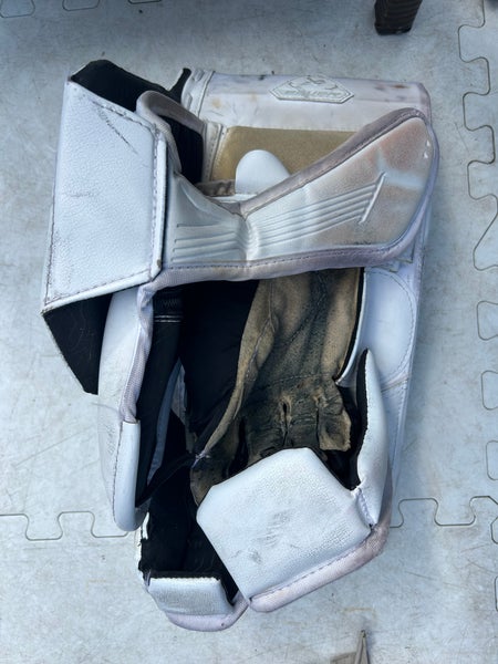 Bauer M5 pro blocker goalie Pad | SidelineSwap | Buy and Sell on ...