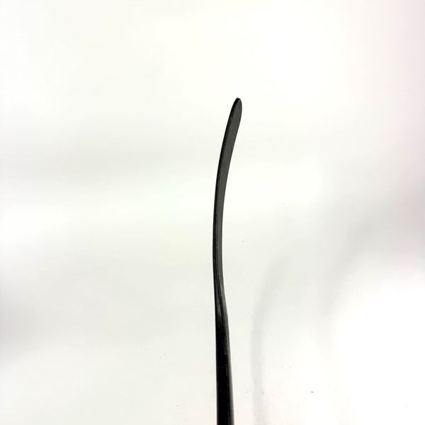 Used Left Red Bauer Vapor Hyperlite 2 | 55 Flex P88 Curve Grip | R367 ...