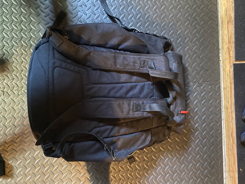 Pacific Rink Pond Pack | SidelineSwap | Buy and Sell on SidelineSwap