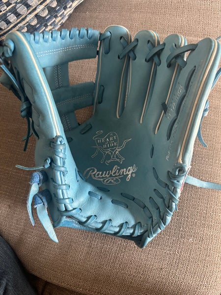 11.5 Rawlings TT2 Brand NEW Kansas City Royals color | SidelineSwap ...