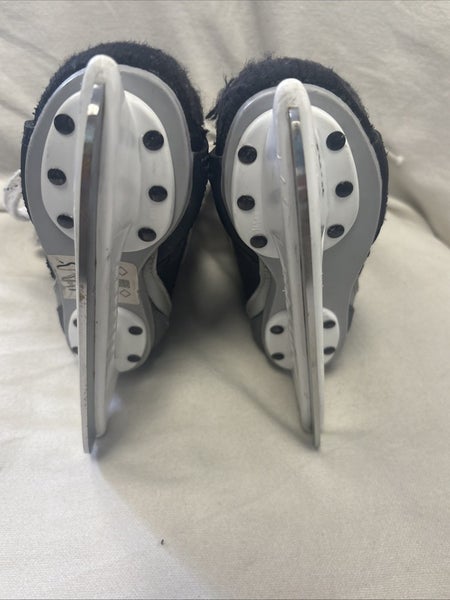 Junior Youth Size 8 Nike Flex lite 2 Ice Hockey Skates. | SidelineSwap ...