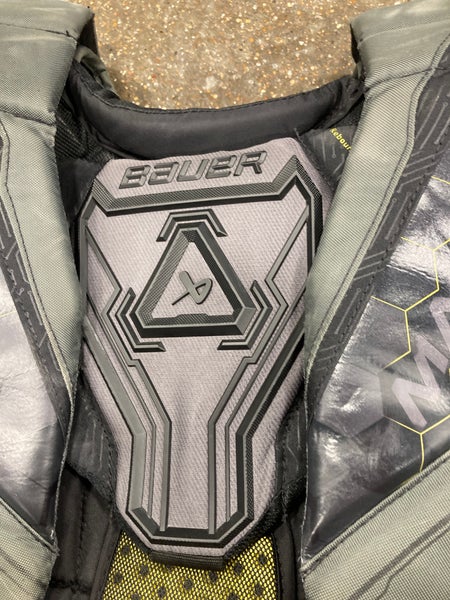 Bauer Mach Goalie Chest Protector | Senior Medium | SidelineSwap | Buy ...