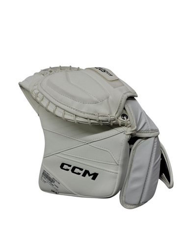 CCM (Used) White Intermediate Full Right | SidelineSwap | Buy and Sell ...