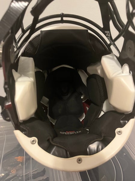 Adult Medium Riddell SpeedFlex Helmet (Used) | SidelineSwap | Buy and ...