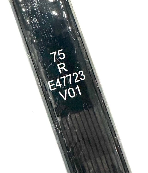 New 2 pack CCM Jetspeed FT7 Pro (blue) Pro Stock - RH, P29M, 75 Flex ...