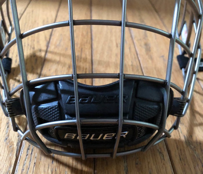 BAUER Profile III True Vision Titanium Hockey Face Mask / Cage - LARGE ...