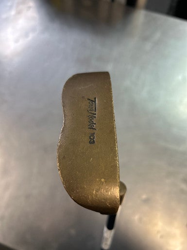 Used Tour Model PUTTER Mens Putter RH 11868-S000062235 | SidelineSwap ...