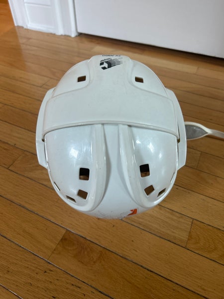 Large SK2000 Helmet (Used) | SidelineSwap | Buy and Sell on SidelineSwap