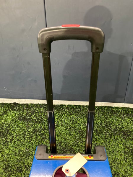 Used Zuca Figure Skate Cart | SidelineSwap | Buy and Sell on SidelineSwap