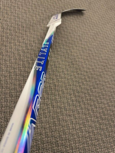 Bauer Vapor FlyLite 25” P31 curve Goal Stick | SidelineSwap | Buy and ...