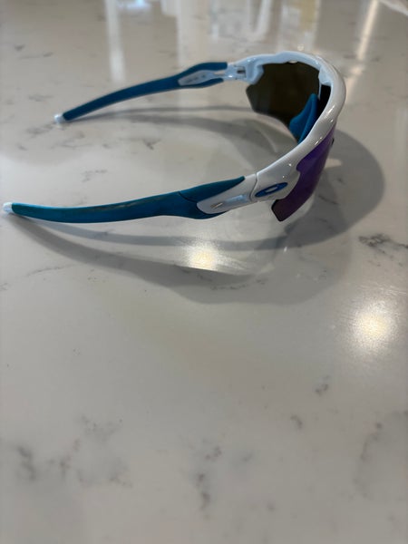 Slightly Used youth oakley radar xs path | SidelineSwap | Buy and Sell ...
