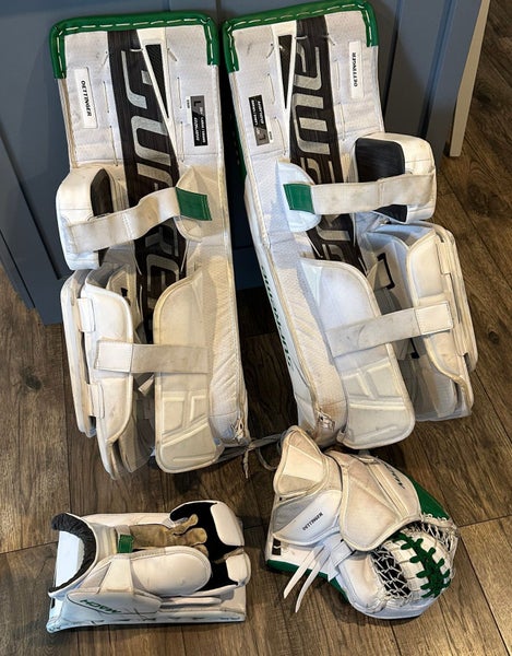 Jake Oettinger Game Use Goalie Pads | SidelineSwap | Buy and Sell on ...