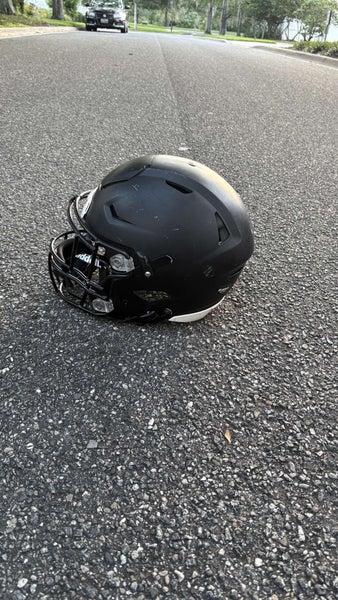 Riddell speed flex 2021 | SidelineSwap | Buy and Sell on SidelineSwap