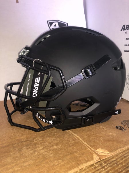 NEW LIGHT APACHE LIGHTNING ADULT FOOTBALL HELMET - MEDIUM - FLAT BLACK ...