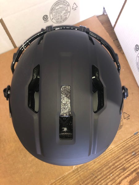 NEW LIGHT APACHE LIGHTNING ADULT FOOTBALL HELMET - MEDIUM - FLAT BLACK ...