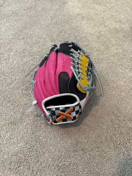 Absolutely Ridiculous Rockstar Glove 12.75” / Mod Trap / RHT (Right ...