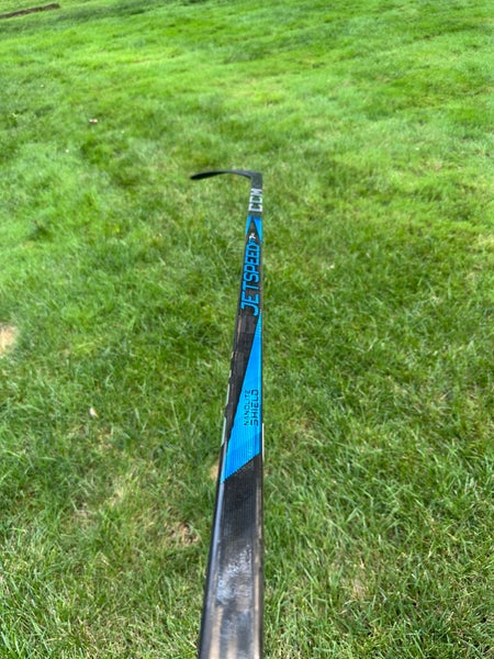 CCM Jetspeed FT7 Pro RH 70 Flex P29 (New) | SidelineSwap | Buy and Sell ...