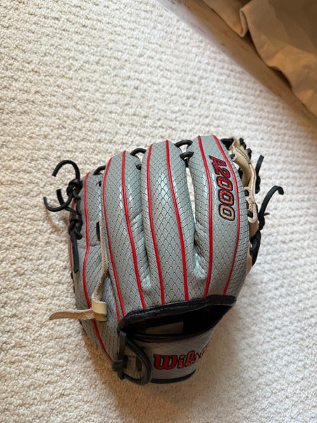 Wilson A2000 11.25 PF88 Pro-Stock | SidelineSwap | Buy and Sell on ...