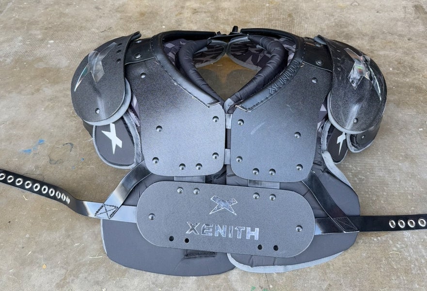Medium Adult Xenith Pro Skill Shoulder Pads (Used) | SidelineSwap | Buy ...